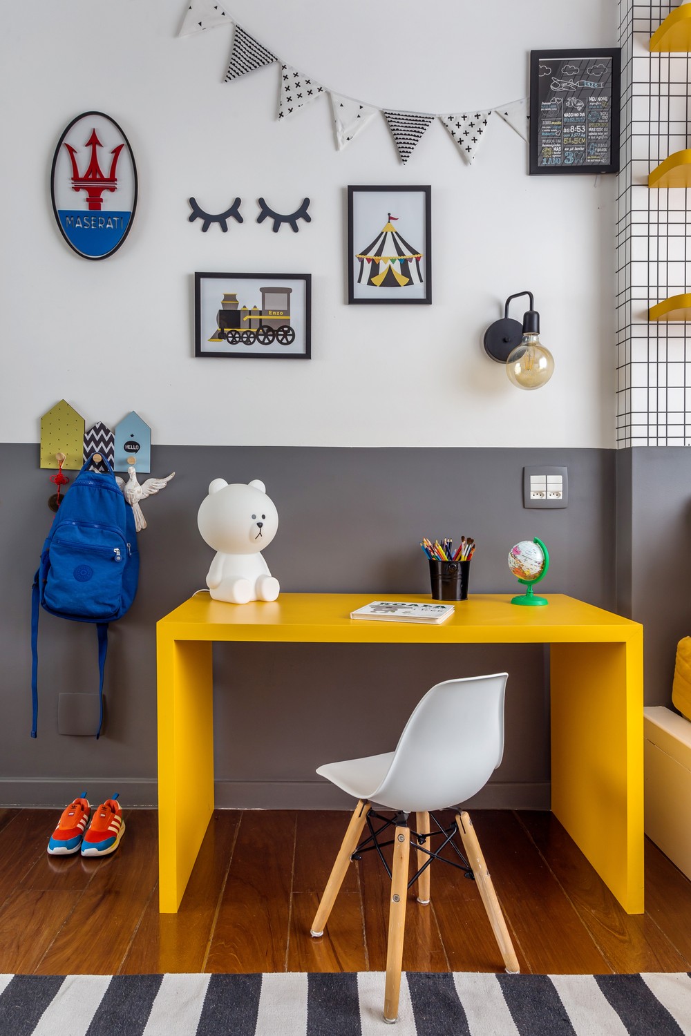 Quartos infantis recebem padrão grid para trazer leveza à decoração