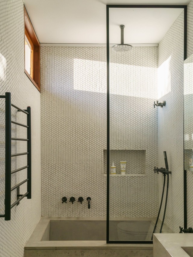 Como escolher o melhor rejunte para o banheiro? Confira dicas