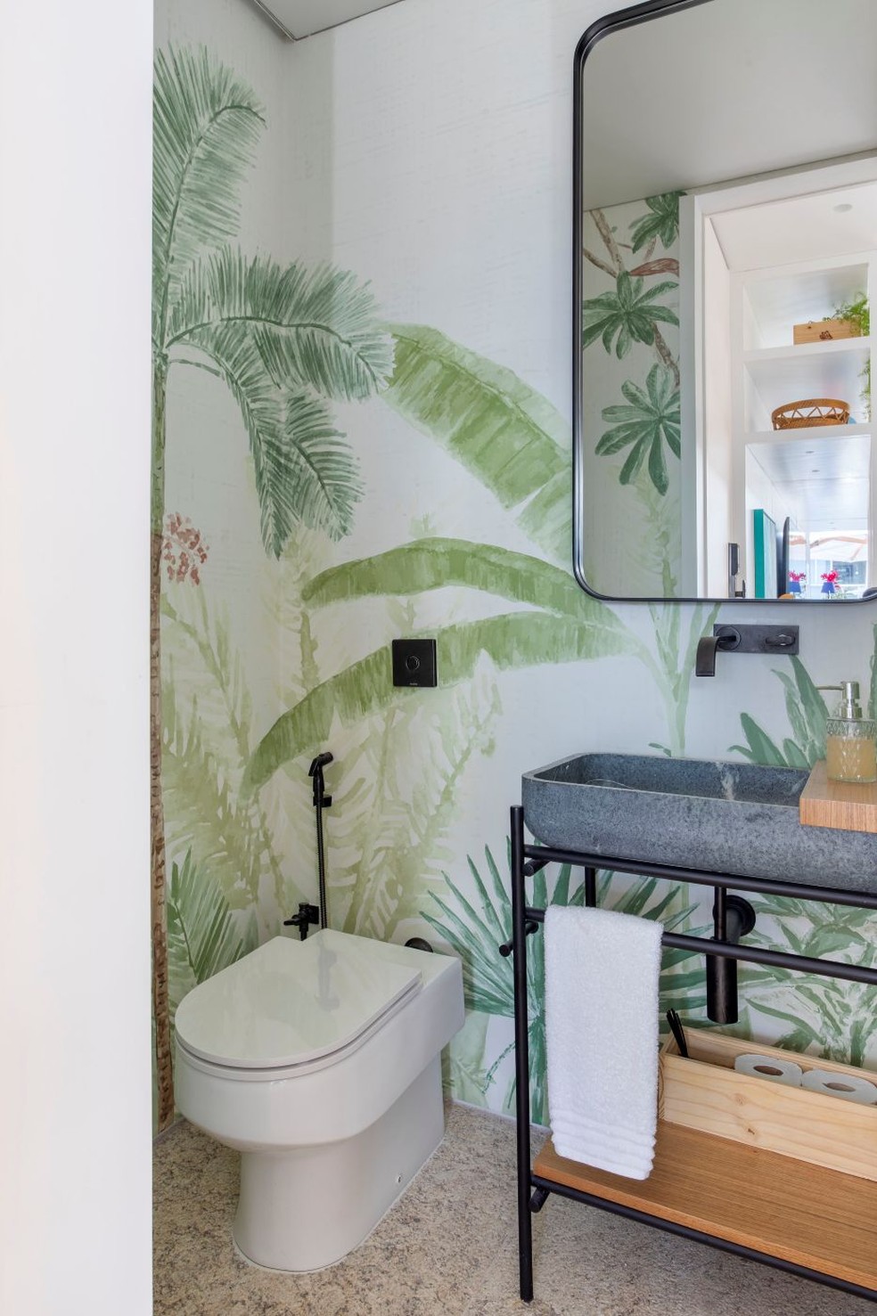 Cobertura em Ipanema ganha terraço gourmet, piscina e áreas integradas